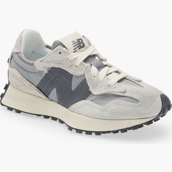 New Balance | Shoes | New Balance Offwhite And Gray Athletic Shoes ...